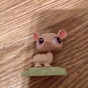 Littlest Pet Shop | Toys | Lps 20 Mcdonalds Happy Meal Armadillo Toy ...